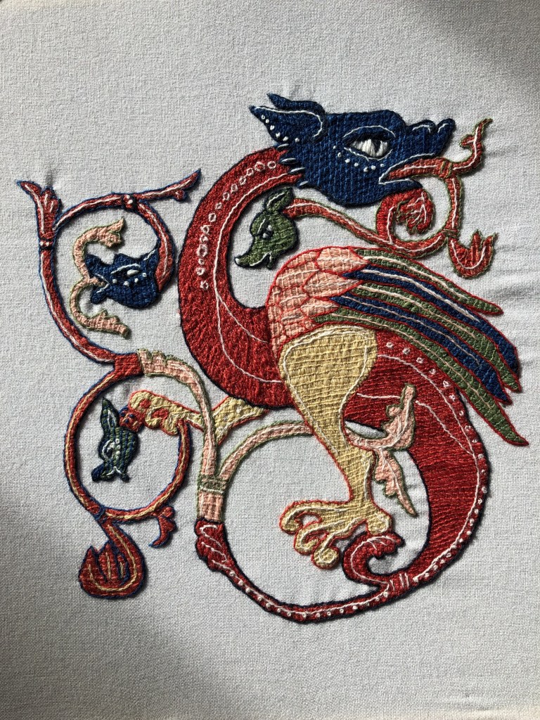 Bayeux stitch - laying and couching with wool thread. - The History ...